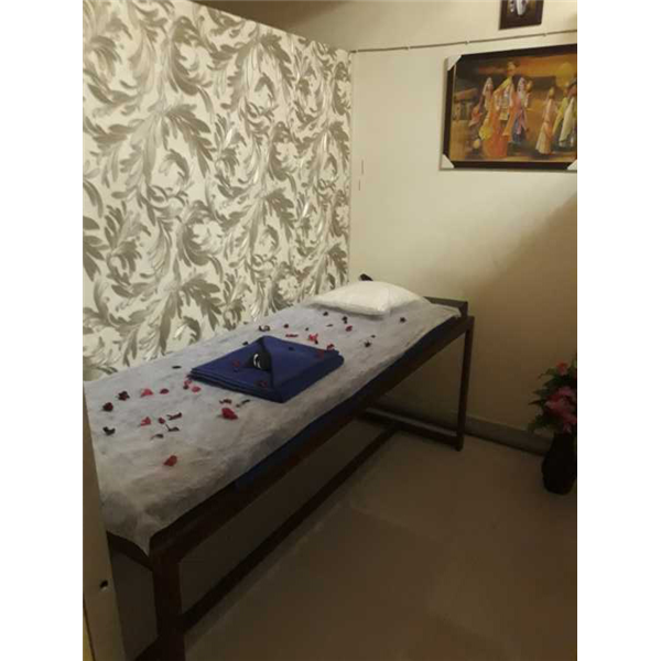 Silver Spa And Massage In Varachha Road Surat | Body Massage Centre ...
